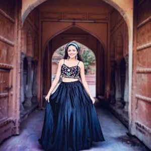 Divyangana Jain Affairs, Height, Age, Net Worth, Bio and More 2024| The ...