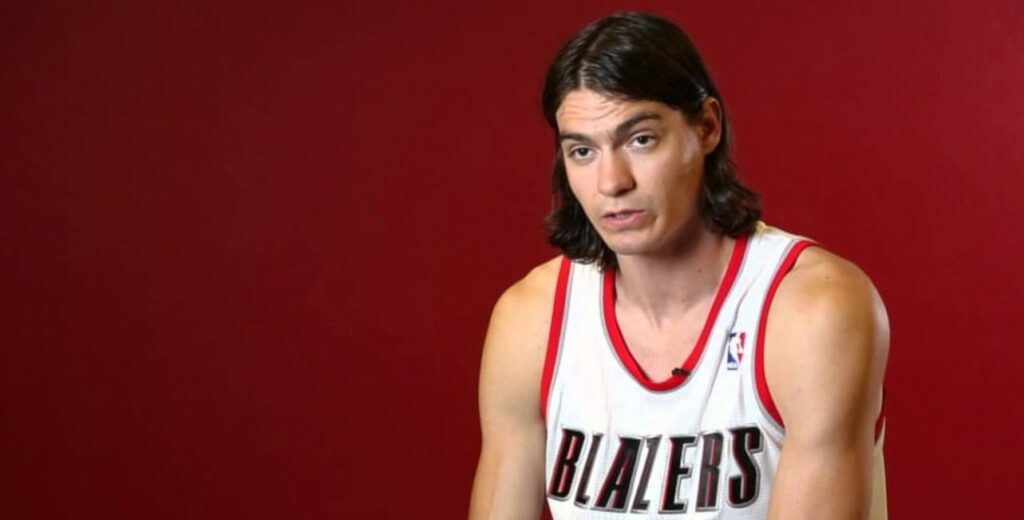 Adam Morrison Age, Net worth: Bio-Wiki, Kids, Weight, Wife 2024| The ...