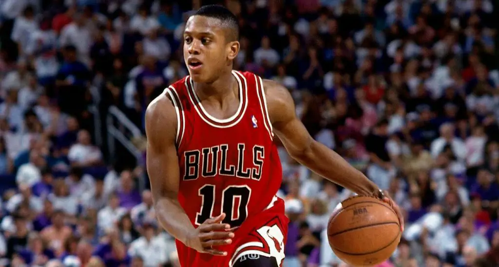 B J Armstrong Age, Net worth: Weight, Wife, Bio-Wiki, Kids 2024| The ...