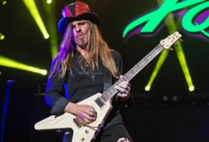 C.C. Deville Age, Net worth: Wife, Kids, Weight, Bio-Wiki 2022 - The ...