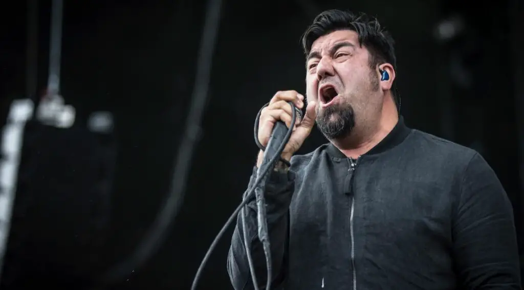 Chino Moreno Net worth, Age: Wife, Weight, Kids, Bio-Wiki 2024| The ...