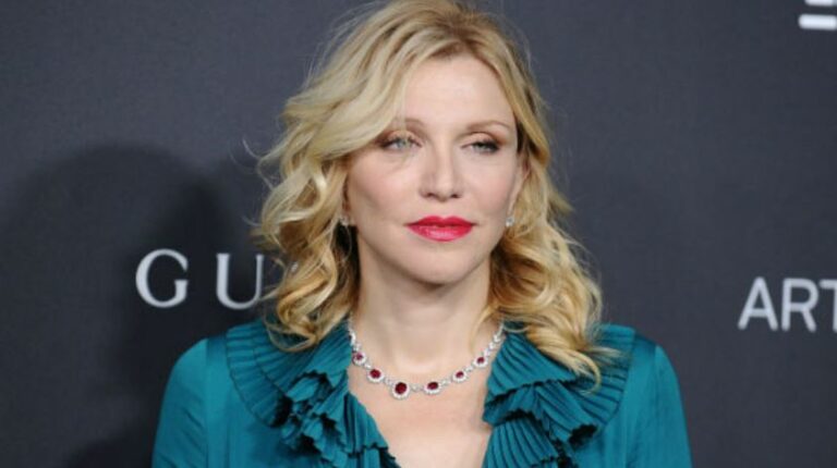 Courtney Love Net worth, Age: Bio-Wiki, Kids, Wife, Weight 2022 - The ...