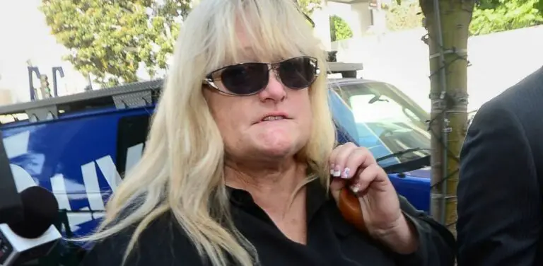 Debbie Rowe Age, Net worth: Kids, Weight, Bio-Wiki, Wife 2024| The ...