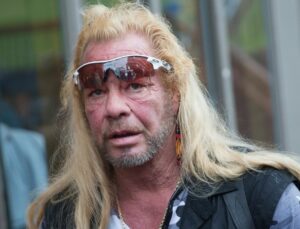 Duane Chapman net worth, Bio-Wiki, Weight, Age, Kids, Wife 2022 - The ...