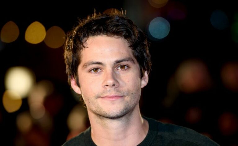 Dylan OBrien Net worth, Age: Wife, Bio-Wiki, Kids, Weight 2022 - The ...
