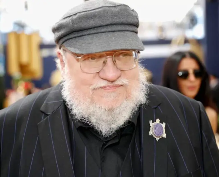 George R.R. Martin Age, Net worth: Wife, Kids, Weight, Bio-Wiki 2024 ...