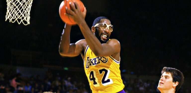 James Worthy Net worth, Age: Bio-Wiki, Kids, Weight, Wife 2024| The ...