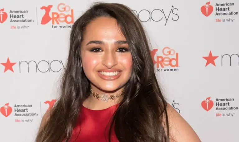 Jazz Jennings Net worth, Age: Wife, Weight, Kids, Bio-Wiki 2024| The ...