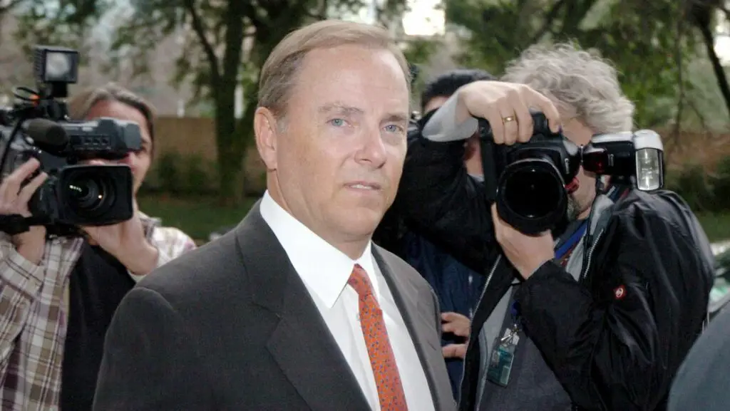 Jeffrey Skilling Age, Net worth: Bio-Wiki, Kids, Weight, Wife 2024| The ...