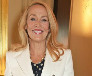 Jerry Hall Net worth, Age: Husband, Kids, Weight, Bio-Wiki 2024| The ...