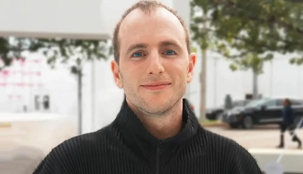 Joe Gebbia net worth, Weight, Kids, Bio-Wiki, Age, Wife 2024| The Personage