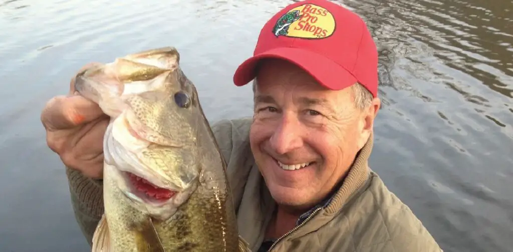 Johnny Morris Age, Net worth: Bio-Wiki, Kids, Wife, Weight 2024| The ...