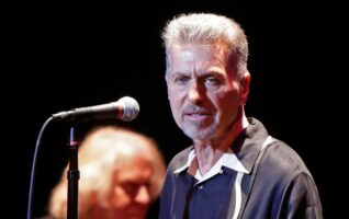 Johnny Rivers Net worth, Age: Kids, Wife, Weight, Bio-Wiki 2024| The ...