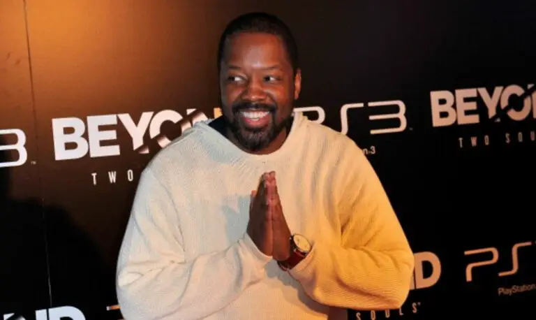 Kadeem Hardison Net worth, Age: Weight, Bio-Wiki, Wife, Kids 2022 - The ...