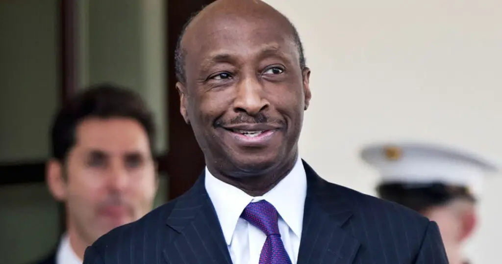 Kenneth Frazier Age, Net worth: Kids, Bio-Wiki, Weight, Wife 2024| The ...
