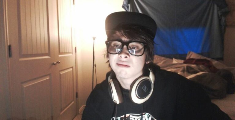 Leafyishere Age, Net worth: Wife, Weight, Kids, Bio-Wiki 2024| The ...