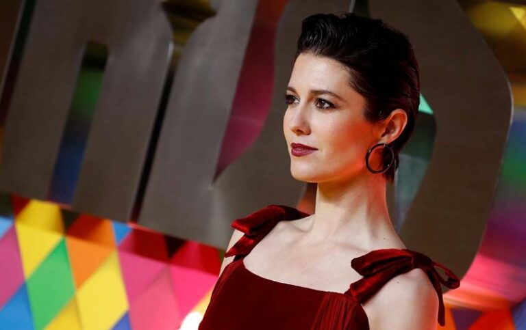 Mary Elizabeth Winstead Age, Net worth: Weight, Bio-Wiki, Wife, Kids ...