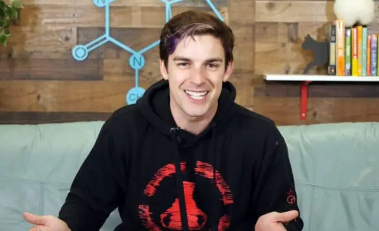 MatPat Age, Net worth: Kids, Wife, Weight, Bio-Wiki 2024| The Personage