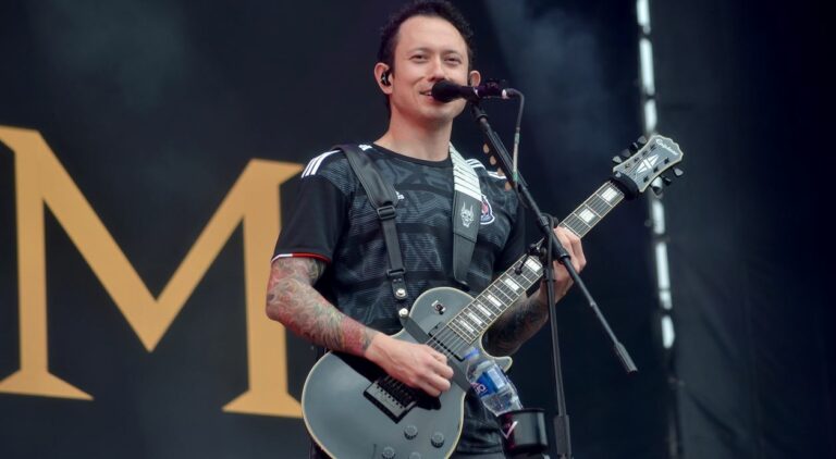Matt Heafy Net worth, Age: Bio-Wiki, Weight, Kids, Wife 2022 - The ...