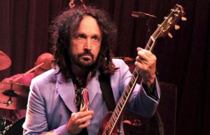 Mike Campbell Net worth, Age: Wife, Kids, Bio-Wiki, Weight 2024| The ...