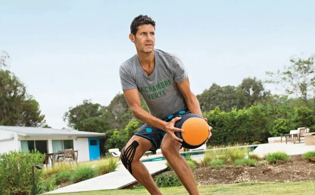 Mike D Age, Net worth: Wife, Weight, Bio-Wiki, Kids 2022 - The Personage