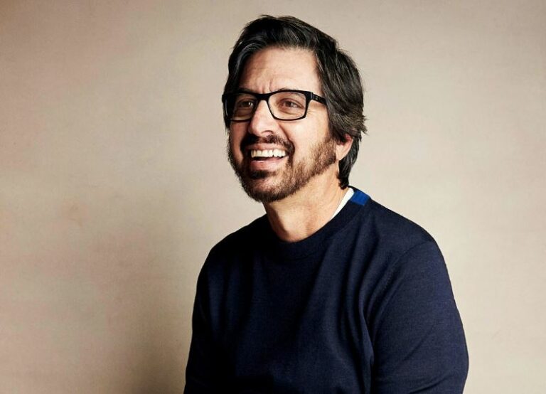 Ray Romano Age, Net worth: Bio-Wiki, Weight, Wife, Kids 2022 - The ...