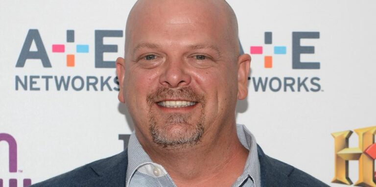 Rick Harrison Age, Net worth: Kids, Bio-Wiki, Weight, Wife 2024| The ...