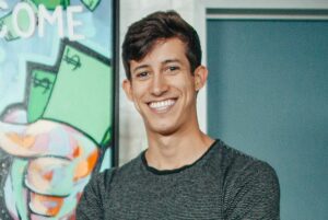 Ricky Gutierrez Age, Net worth: Kids, Weight, Bio-Wiki, Wife 2022 - The ...