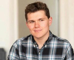 Robert B. Capron Jr. Net Worth, Height, Age, Bio, Weight 2022 - The ...