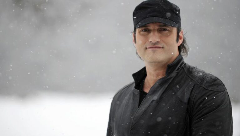 Robert Rodriguez Net worth, Age: Wife, Bio-Wiki, Weight, Kids 2024| The ...