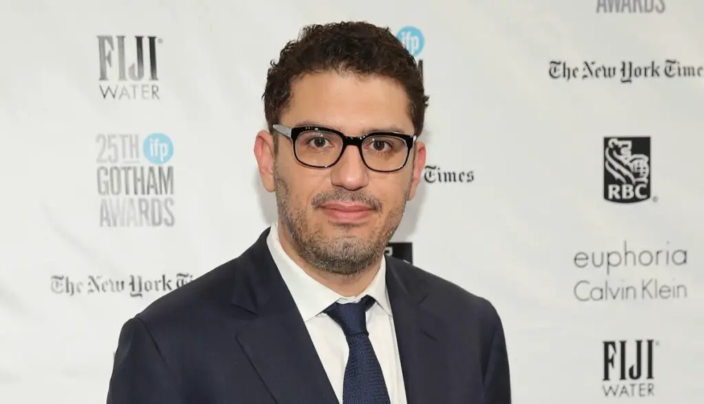 Sam Esmail Net worth, Age: Bio-Wiki, Weight, Wife, Kids 2024| The Personage