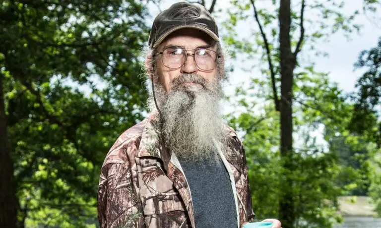 Si Robertson Net worth, Age: Weight, Kids, Wife, Bio-Wiki 2024| The ...