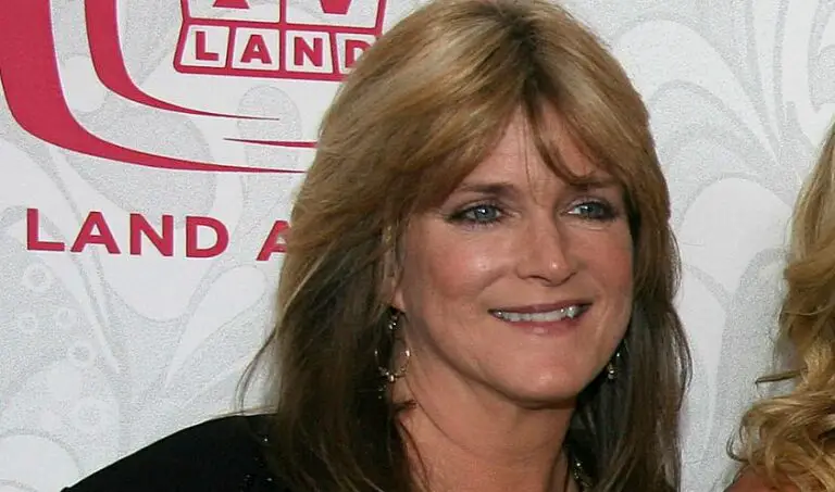 Susan Olsen Net worth, Age: Wife, Bio-Wiki, Kids, Weight 2024| The ...