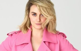 Taylor Schilling Age, Net worth: Weight, Bio-Wiki, Kids, Husband 2024 ...