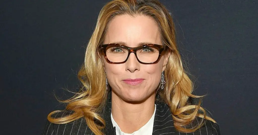 Tea Leoni Age, Net worth: Weight, Husband, Bio-Wiki, Kids 2024| The ...