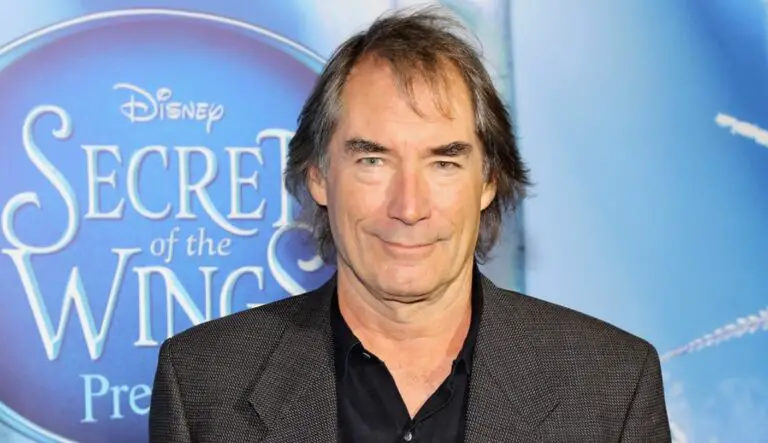 Timothy Dalton Net worth, Age: Bio-Wiki, Kids, Wife, Weight 2024| The ...