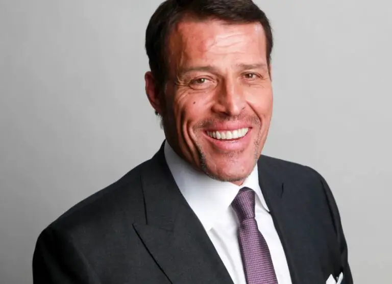 Tony Robbins net worth, Kids, Bio-Wiki, Weight, Wife, Age 2024| The ...