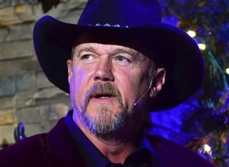 Trace Adkins Net worth, Age: Weight, Bio-Wiki, Kids, Wife 2024| The ...