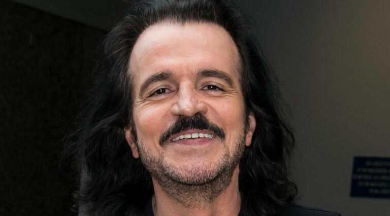 Yanni Age, Net worth: Bio-Wiki, Kids, Wife, Weight 2024| The Personage