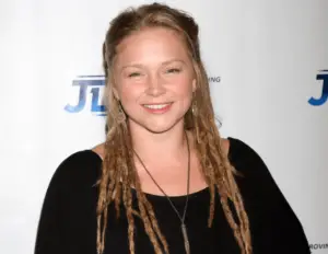 Crystal Bowersox Net worth, Age: Weight, Wife, Bio-Wiki, Kids 2024| The ...